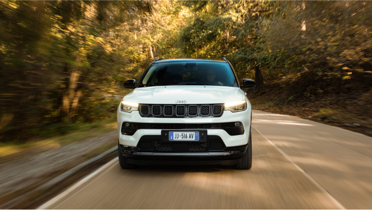 Jeep® Compass e-HYBRID | Jeep®